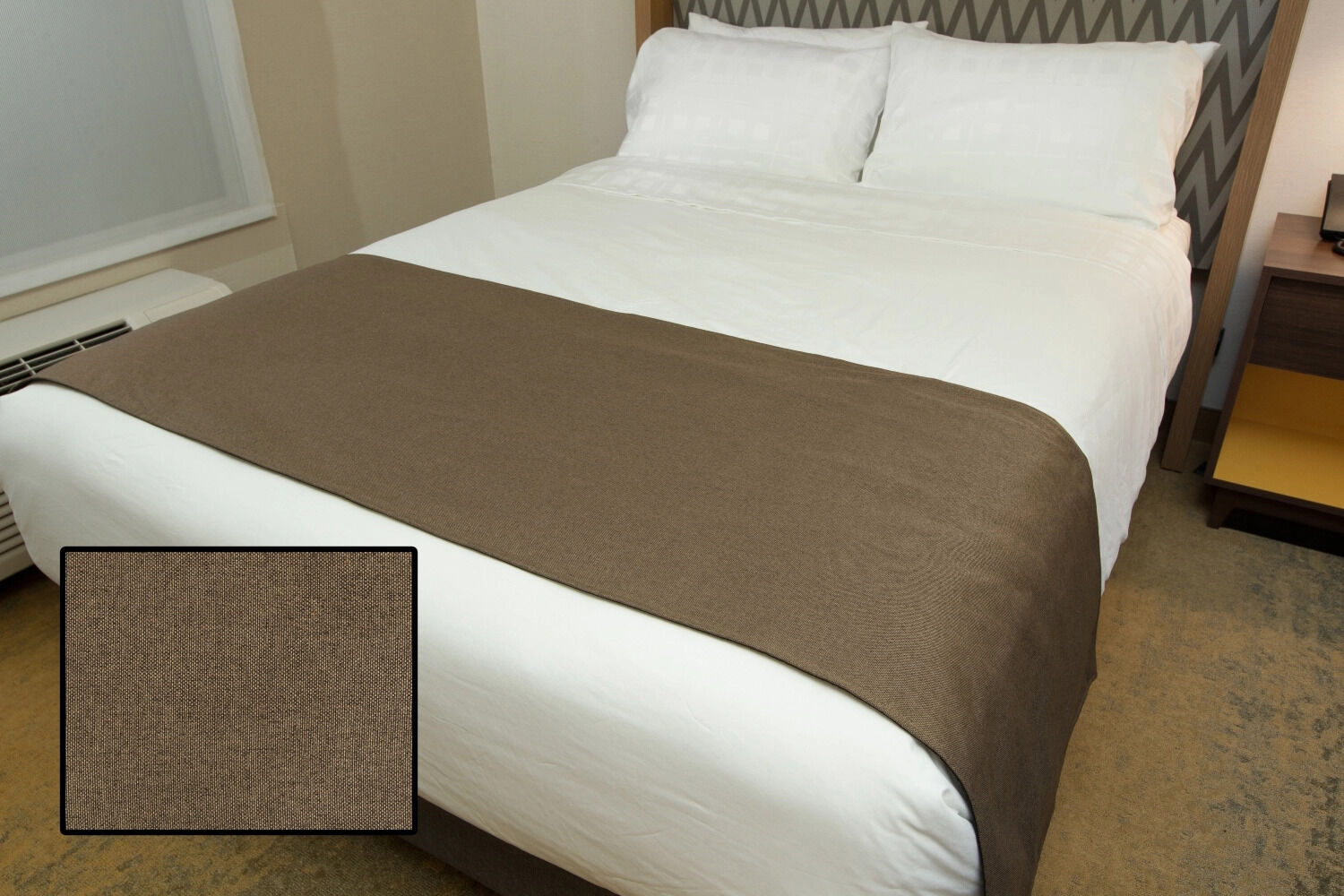 Foundation Signature Hospitality Bed Runners, Color Coffee | Linen Plus